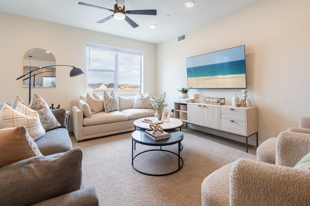 Ember | Desert Promenade