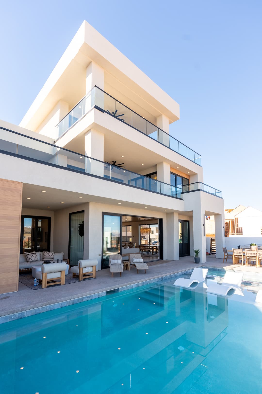 Ember | Desert Sapphire