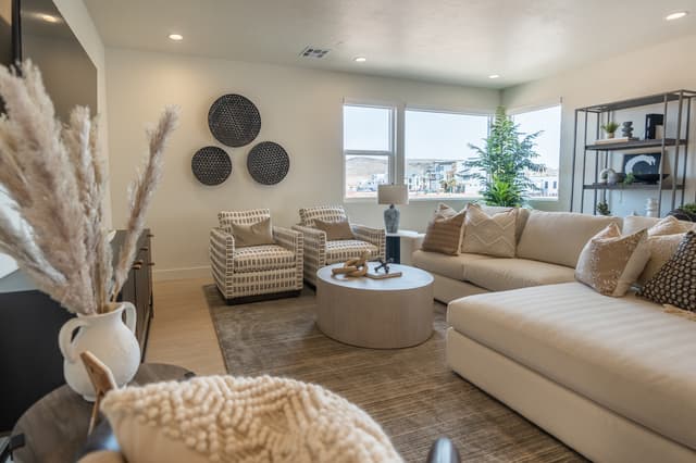 Ember | Desert Vista